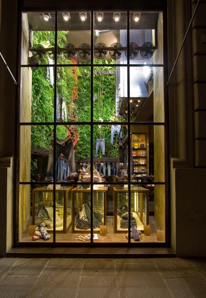 » Replay Store by Vertical Garden Design, Florence