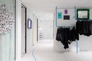 » Air New Zealand’s ‘Clothes Hangar’ by Gascoigne Associates & Saatchi ...