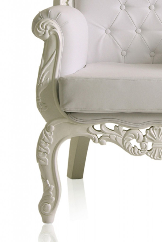 » Royal Armchair by Modani