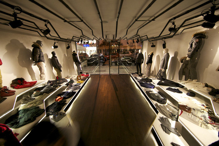 » ES shop by INPUT creative studio, Thessaloniki – Greece