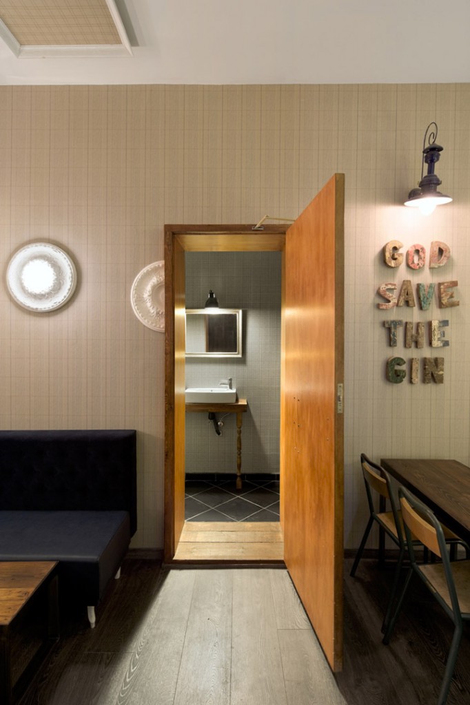 » Bobby Gin cocktail bar by Normal