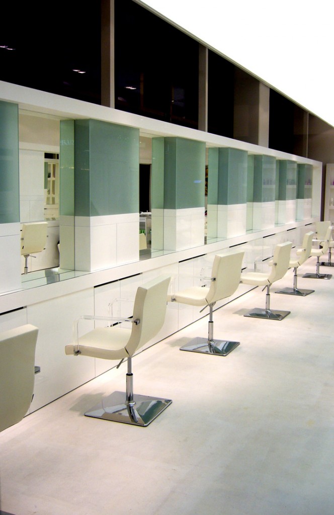 » HAIRDRESSER! Zsidró hair salon by Ákos Hutter & Donát Rétfalvi, Győr ...