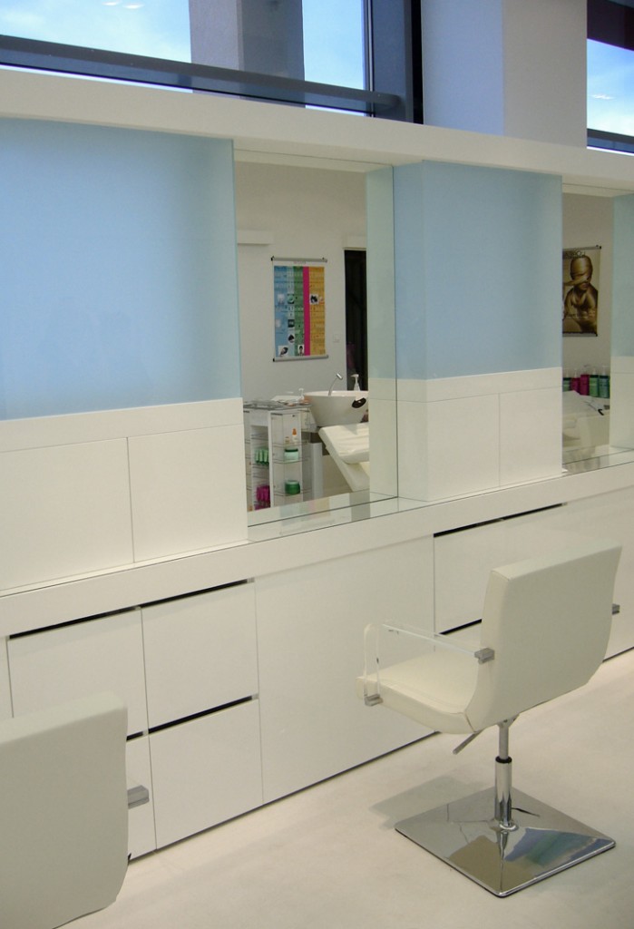 » HAIRDRESSER! Zsidró hair salon by Ákos Hutter & Donát Rétfalvi, Győr ...