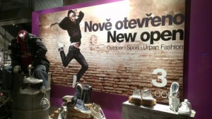 » BATA flagship store by retail branding GmbH, Prague