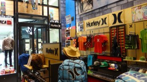 » FLOW store by Juan Diego Vasquez, Medellín