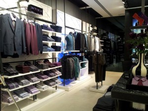 » Arrow New York store, Noida – India