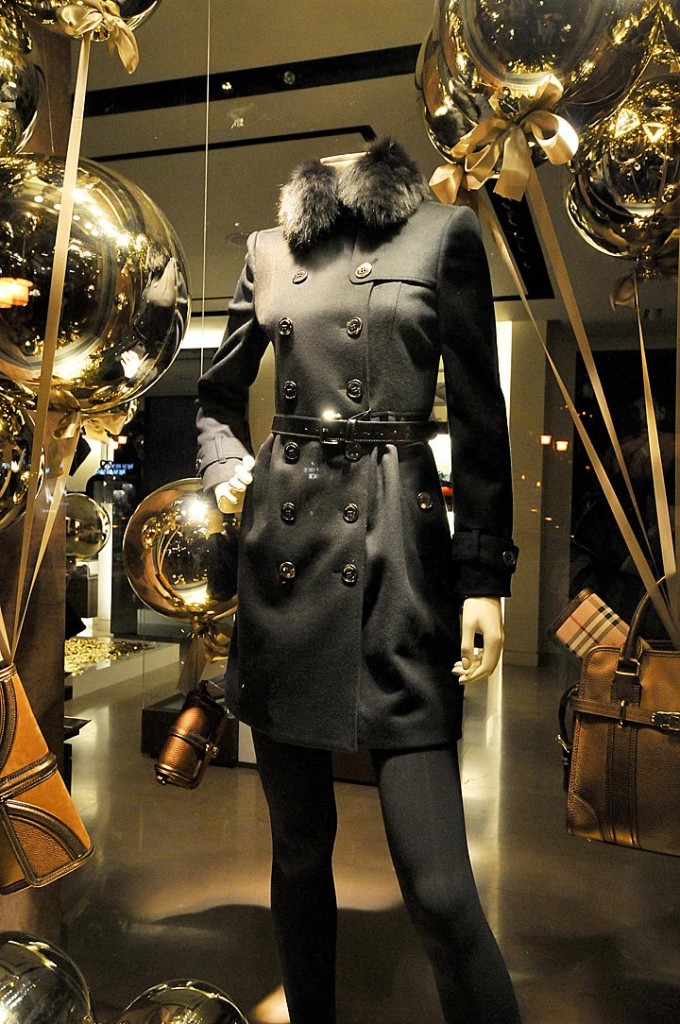 » Burberry Christmas windows 2012, Budapest