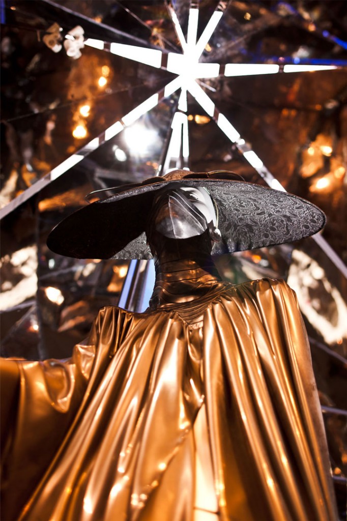 » Nicola Formichetti pop-up store by Gage / Clemenceau Architects, New York