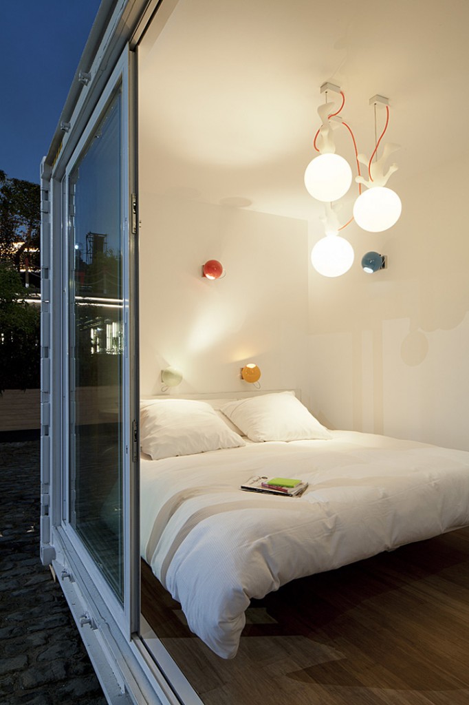 » Sleeping Around shipping container pop-up hotel, Antwerp