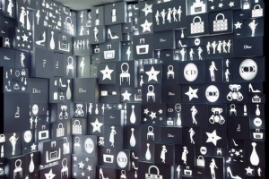 » Dior visual merchandising at Harrods, London