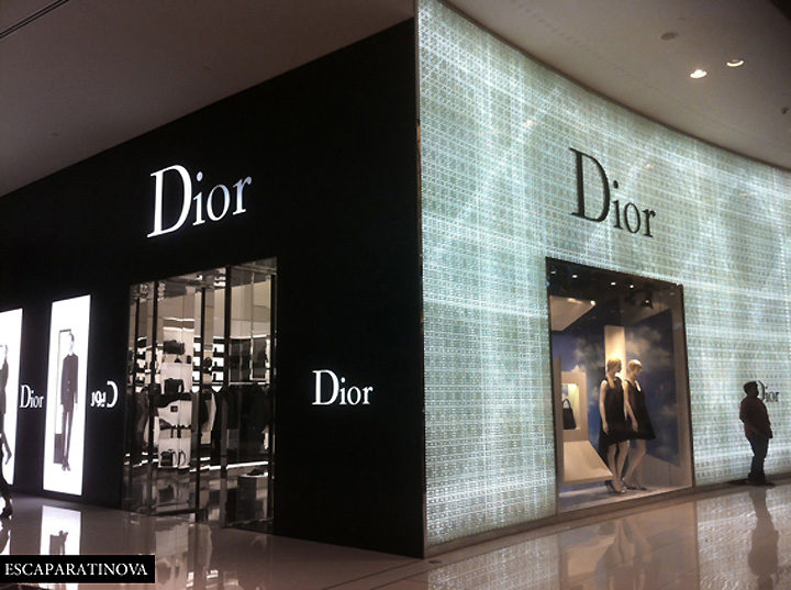 » Dior windows, Dubai