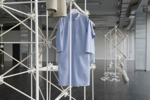 » POP-UP STORES! COS pop-up concept store by Remy Clémente & Morgan ...