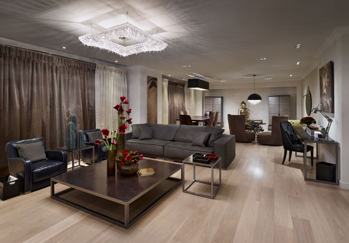 » KOI crystal chandelier by Manooi 02