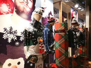 » Primark Christmas Shop Windows London!