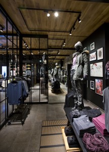 » Vero Moda Flagship Store at Königstrasse by Riis-Retail, Stuttgart ...