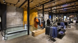 » Vero Moda Flagship Store at Königstrasse by Riis-Retail, Stuttgart ...