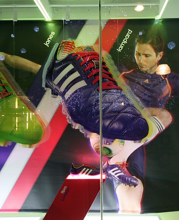 » adidas windows 2013 Winter, London