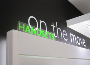 » Cosmote mobile store by KVB Design, Athens – Greece