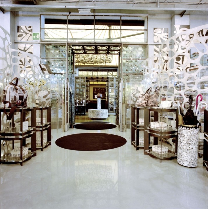 » 10 Corso Como fashion store, Milan – Italy
