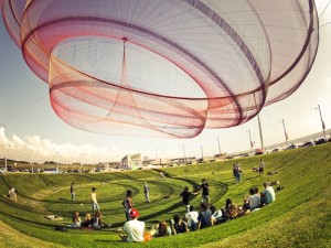 » Giant Suspended Net Installations by Janet Echelman