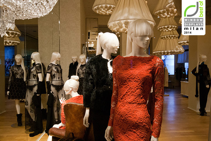 » Twin-Set windows 2014 Fall, Milan – Italy