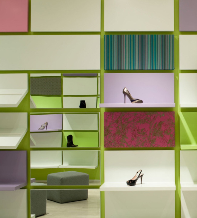 » Shoebox store by Sergio Mannino Studio, New York City