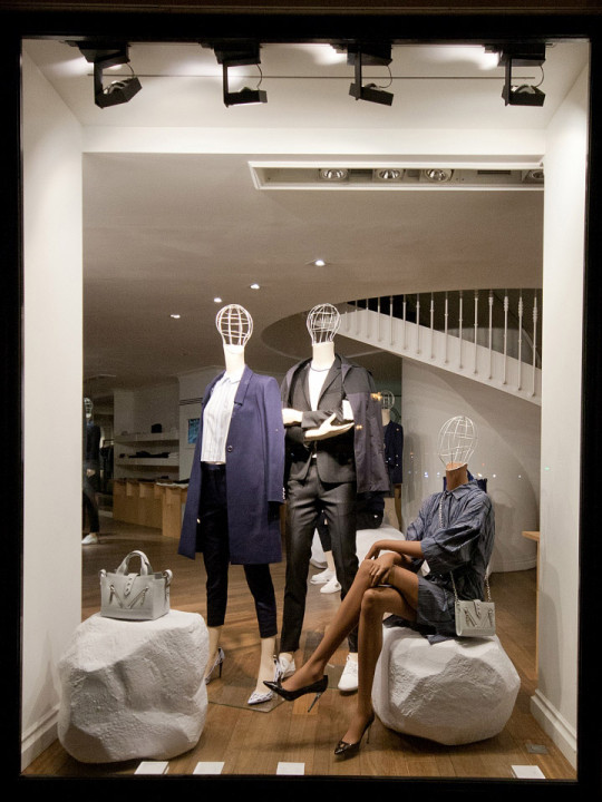 » Kenzo Windows 2015 Spring, Paris – France