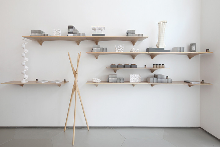 » Ply Shelves by Matter Design