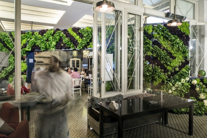 » The Great Green Wall Installation by Joseph Barakat, Beirut – Lebanon