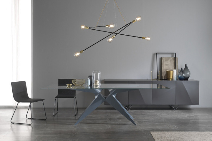» Okapi table by Martín-Consuegra for Mobenia