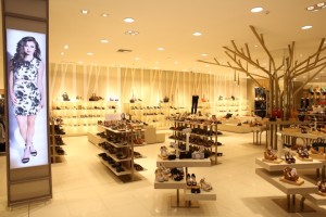 » De Pratti Department Store by Ares Arquitectos, Guayaquil – Ecuador