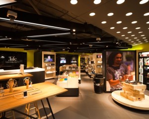 » DotLife store by Whitespace, Bangkok – Thailand