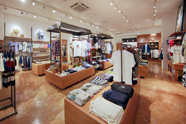 » IN store by space co., Oyabe – Japan