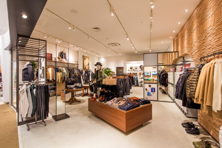 » IN store by space co., Osaka – Japan
