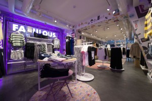 » SH flagship store by Fabio Marano, Milan – Italy