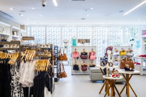 » Riachuelo flagship store by FAL Design Estratégico, Rio de Janeiro ...