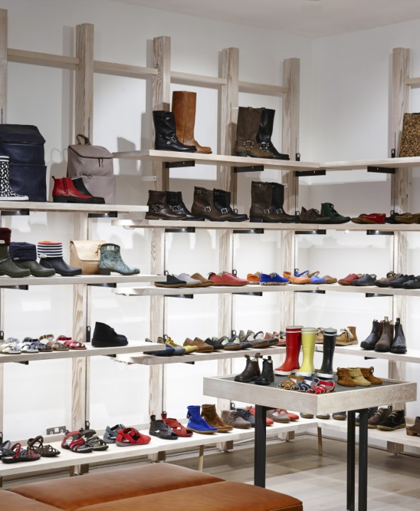 » The Natural Shoe Store by Dreambox Studio, London – UK