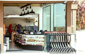 » XODÓ contemporary warehouse by Packaging Brands, Petrópolis – Brasil