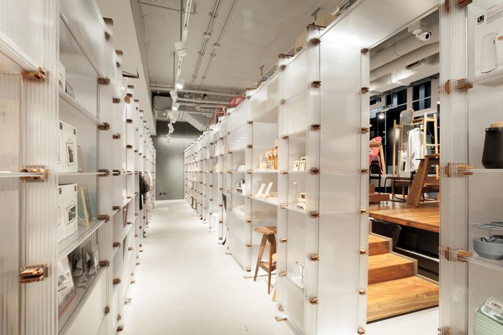 » ROOM Concept Store by Maincourse Architect, Thailand
