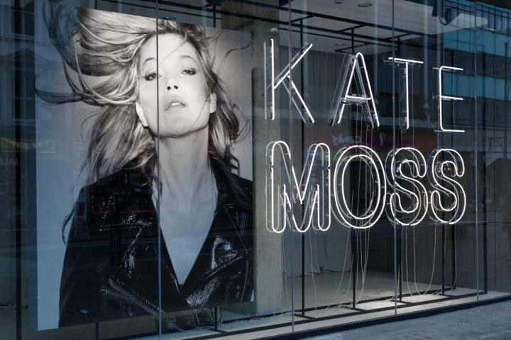 » KATE MOSS window display by Van Den Blocke for Reserved, London – UK
