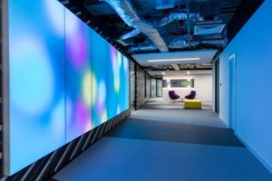 » CareerBuilder Office by Oktra, London – UK