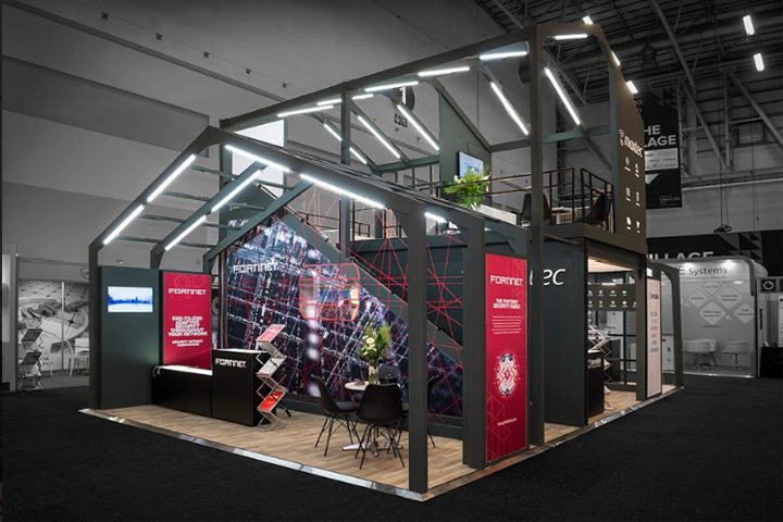 » Maxtec Peripherals stand by HOTT3D at Africacom 2017 in Cape Town