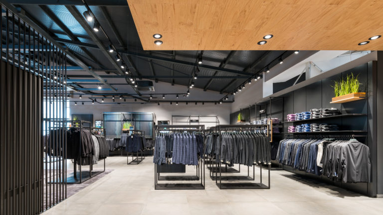 » ROBERT LEY – ORIGINAL BRICKS AND MULTIFUNCTIONAL STAIRS