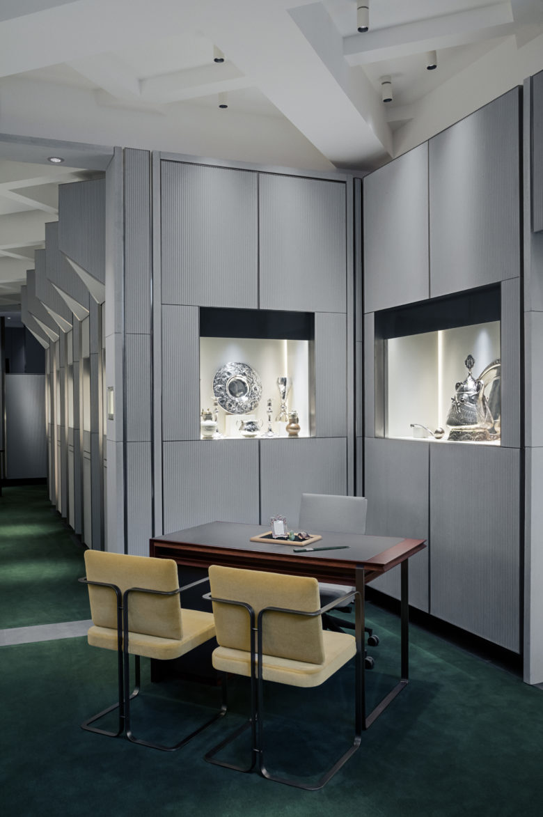 » WALDO WORKS DESIGN MODERNIST GALLERY INTERIOR FOR THE PRESTIGIOUS ...