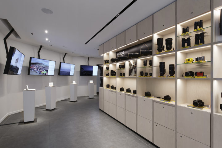 » NIKON PLAZA Paris by Agence Costa.