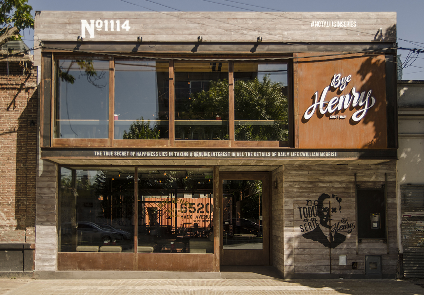 » Bye Henry. Corporate identity. Interior design