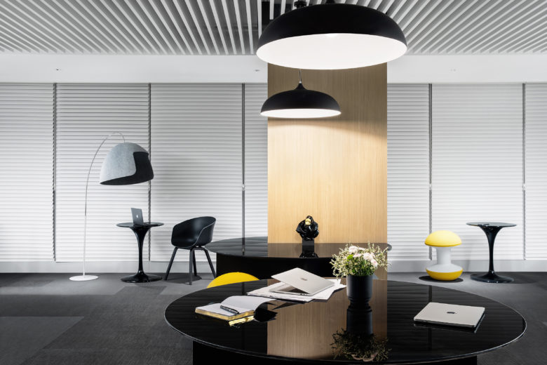 » Sample Office for Poly·Future Metropolitan