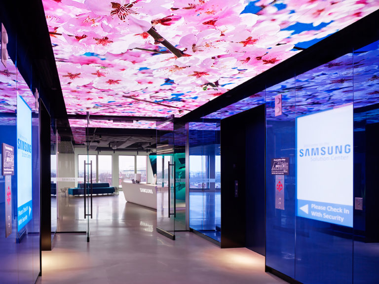 » Samsung Solutions Center