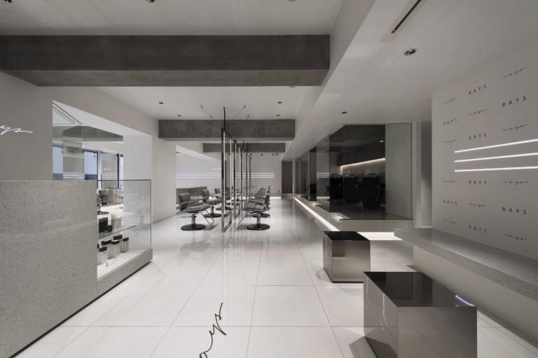 » RAYS Beauty Salon