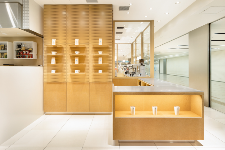 » Blue Bottle Coffee Daimaru Tokyo Cafe Stand by Schemata Architects